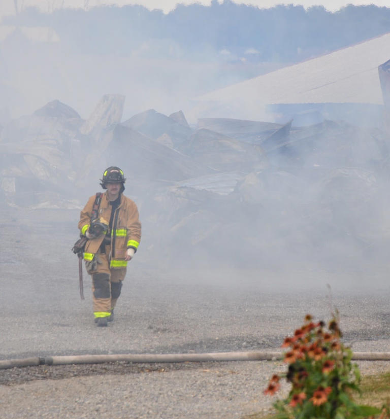Fire hits barns, fields at Skolosh Farm in Nimishillen Twp.