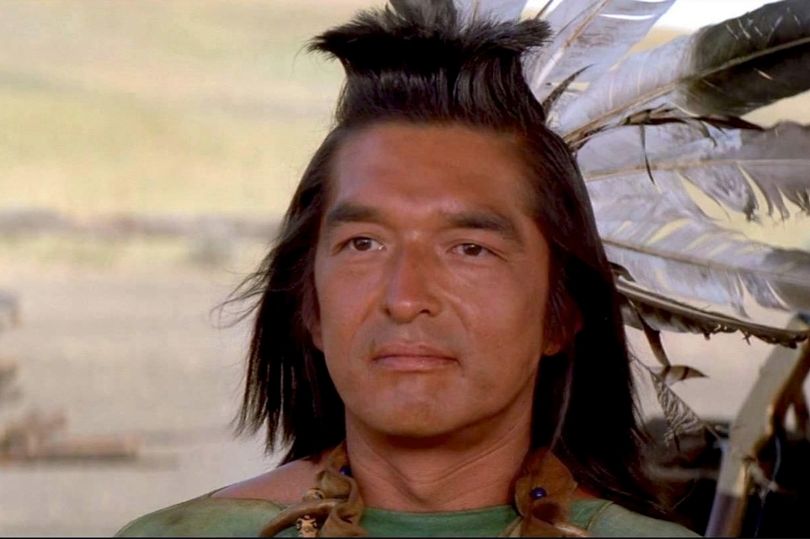 Oscar-nominated Green Mile actor dies aged 73 as statement says he's ...