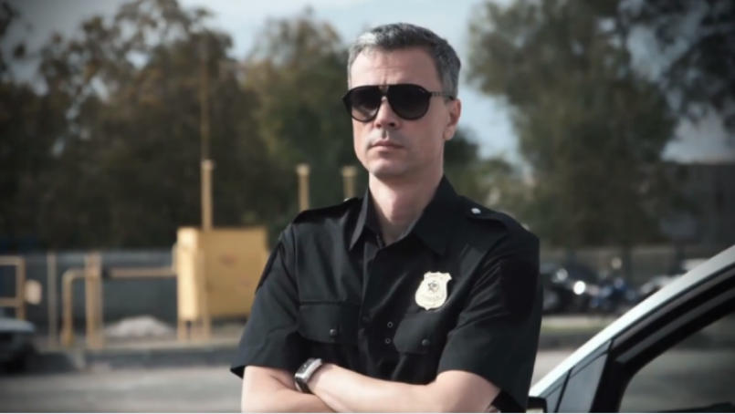 Hero Cop Fights to Save Unresponsive Baby — His Next Move Shocks Everyone