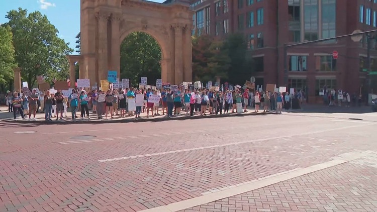 Labor Day protest in Columbus calls out Trump policies, billionaire ...