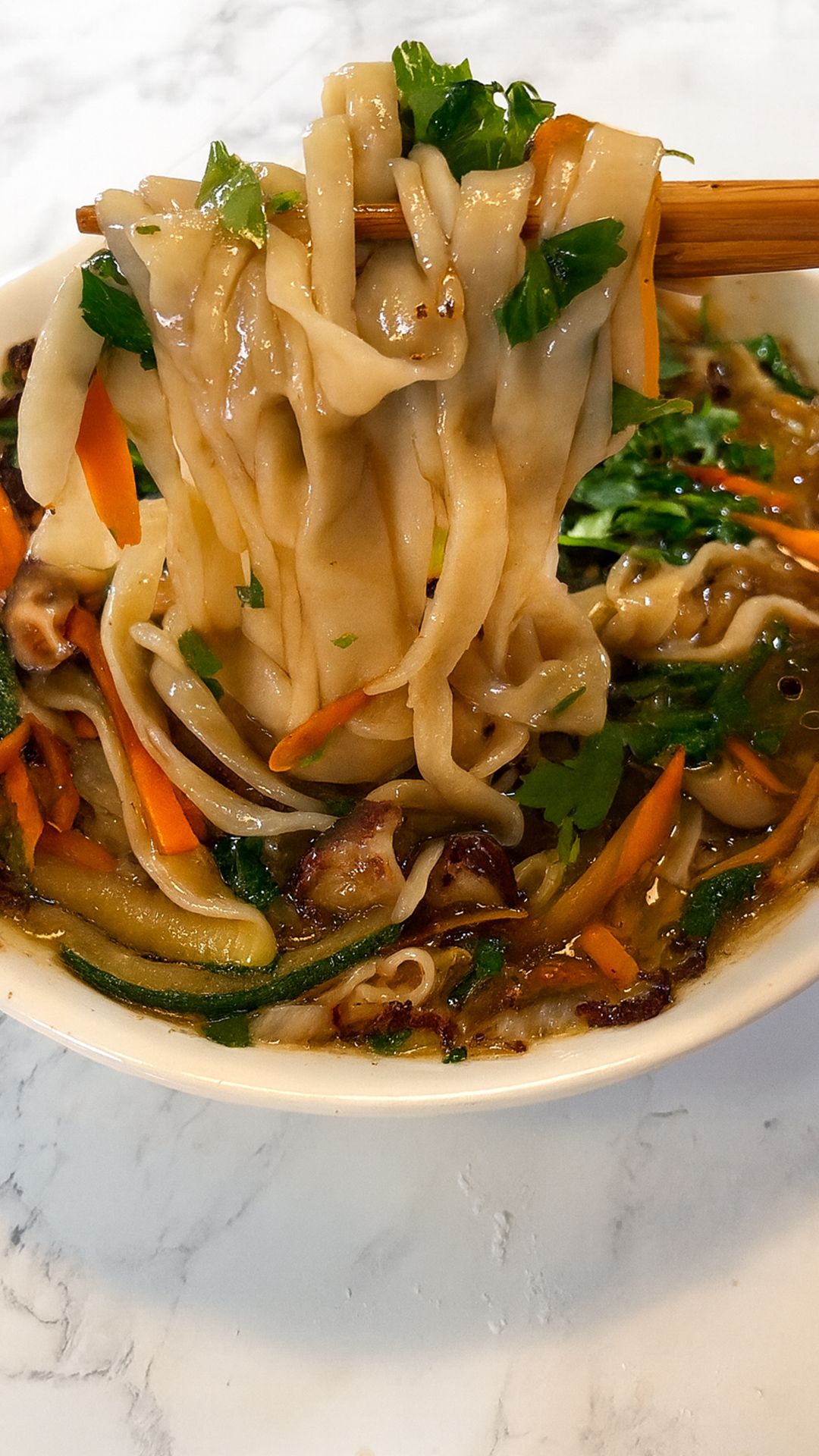 How to Make Vegan Kal-guksu