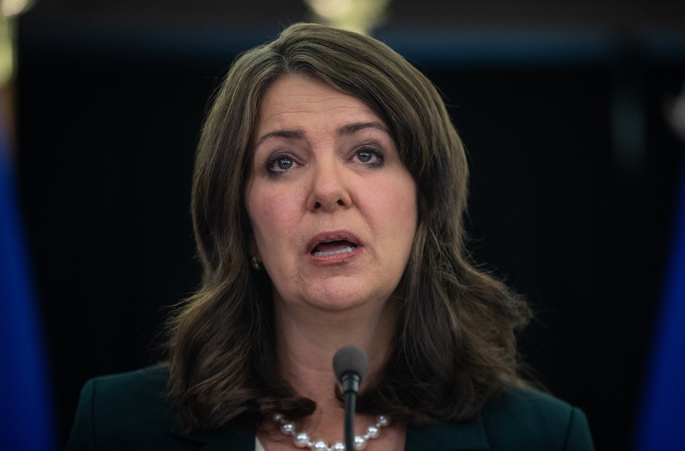 Danielle Smith begins southern leg of Alberta Next Panel in Medicine Hat