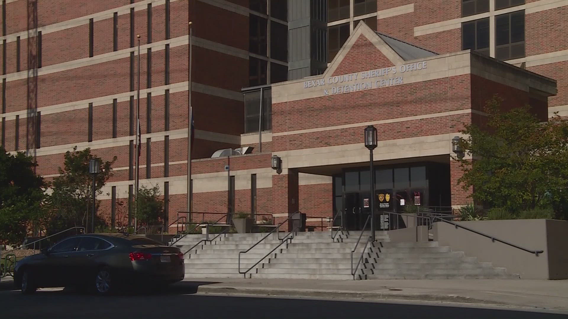 BCSO: Inmate dies after medical episode at Bexar County jail