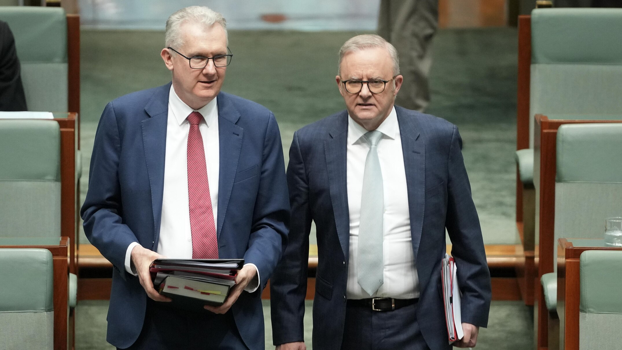 Labor senators warned laws bolstering powers to deport hundreds to ...