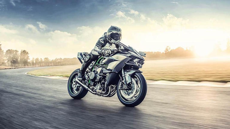 Kawasaki Ninja H2R: Why This Motorcycle Is Historically One-Of-A-Kind