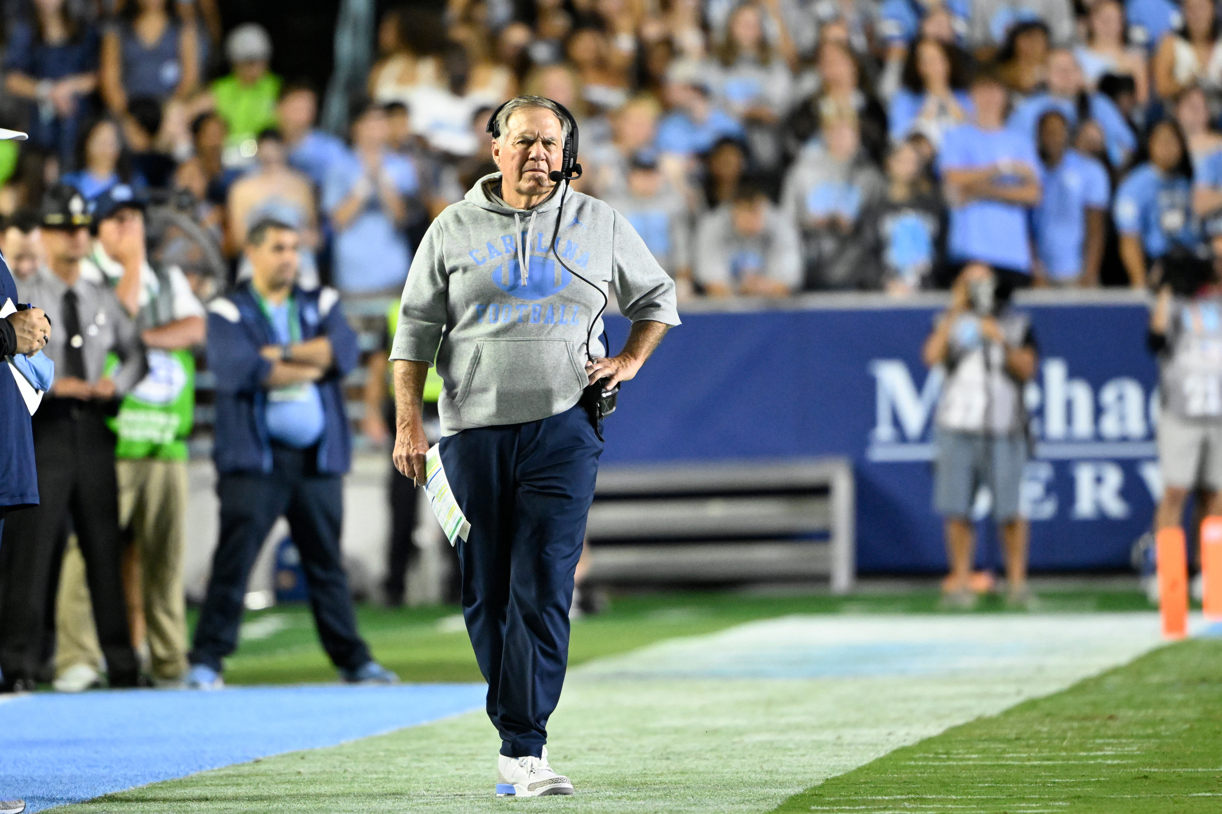 Bill Belichick-Jordon Hudson age gap jokes are flying over UNC-TCU game ...