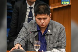 Pinoys make memes out of Wawao Builders GM’s Senate hearing photos