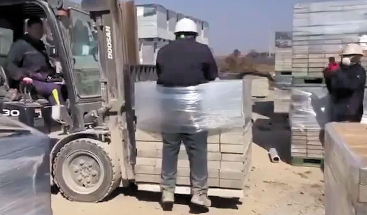Forklift operator sentenced for tying, mocking Sri Lankan worker