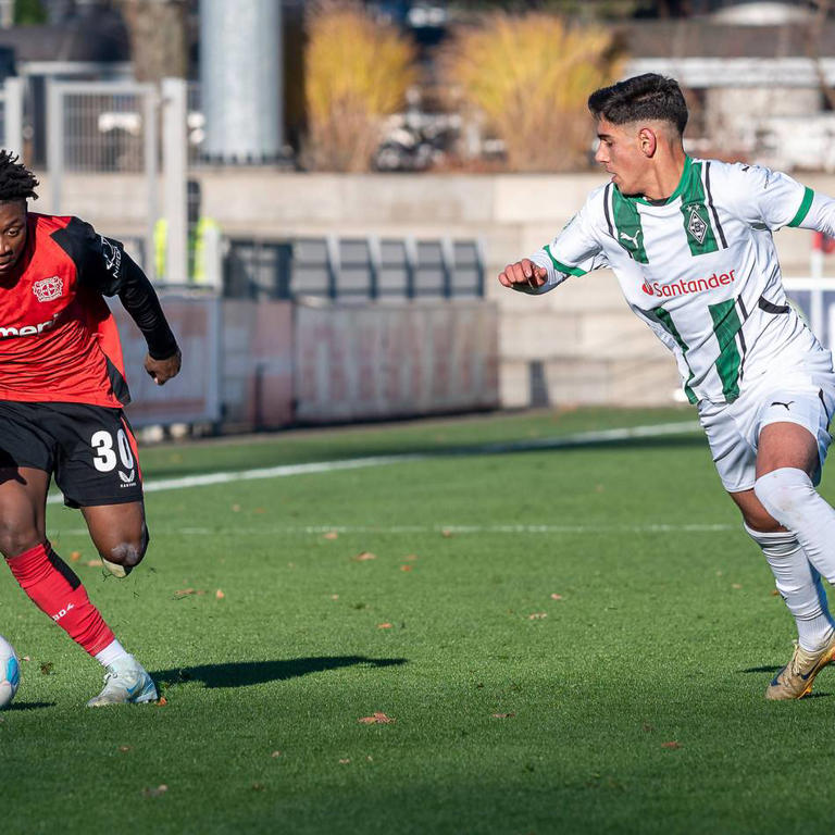 Bayers U19 schlägt Bochum und bleibt an Dortmund dran