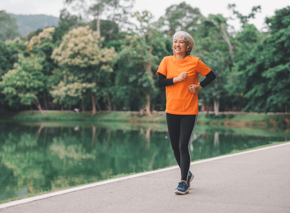 I’m a Trainer and These 6 Walking Exercises Reverse Aging Better Than ...