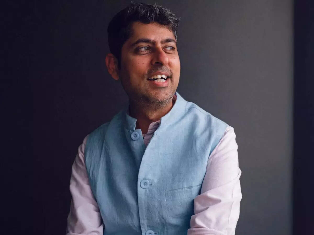 Before becoming famous, an IIT graduate survived on Rs 5,000 a month by ...