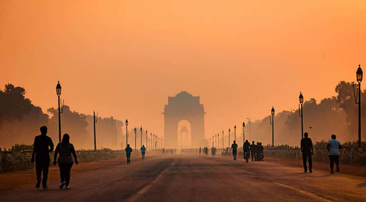 Delhi's Air Quality 'Very Poor', Slow Wind Speed Reduces Dispersion Of ...