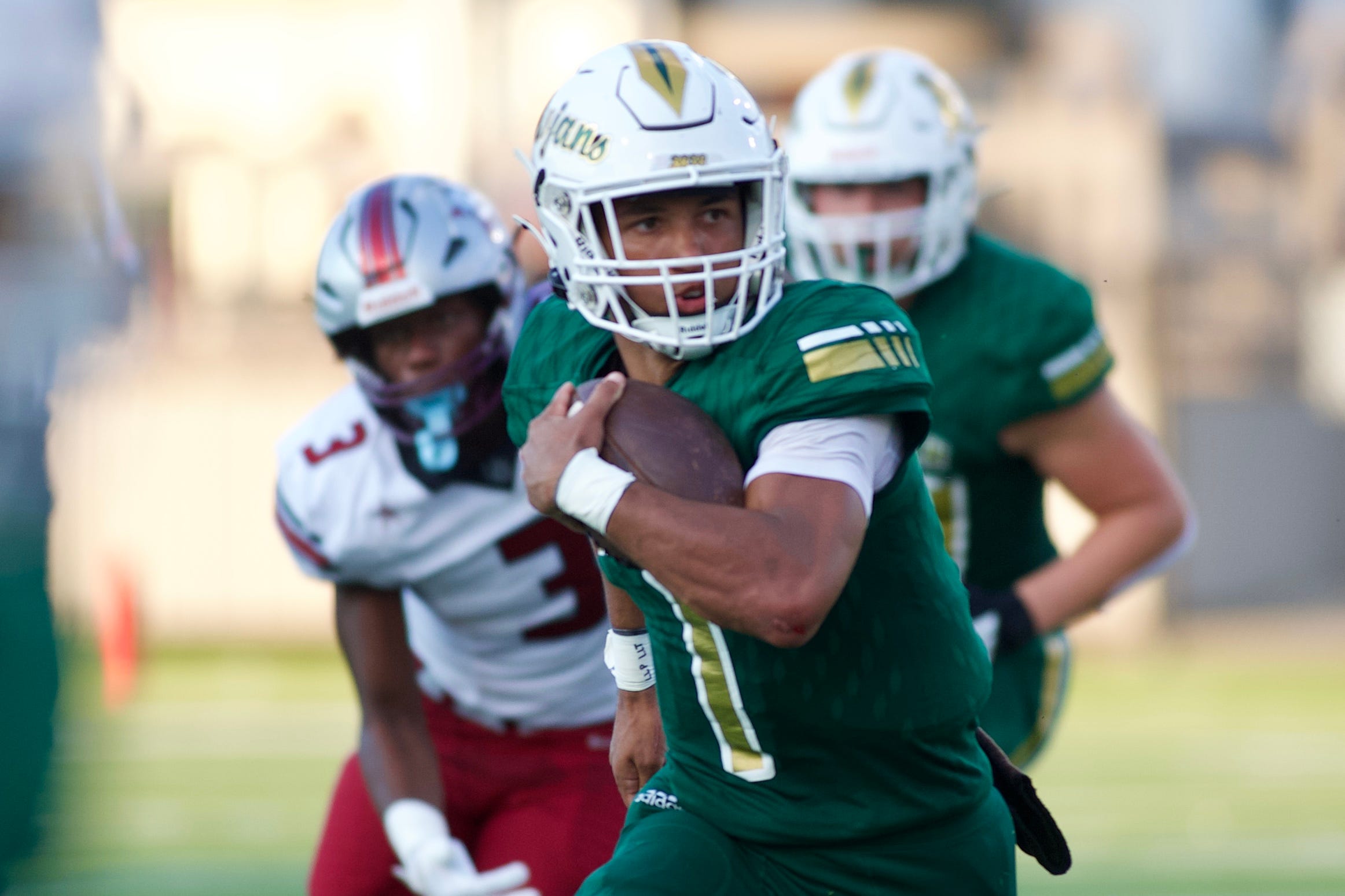 Lincoln football's Taylor Jacobs is the Big Bend Preps Athlete of the Week
