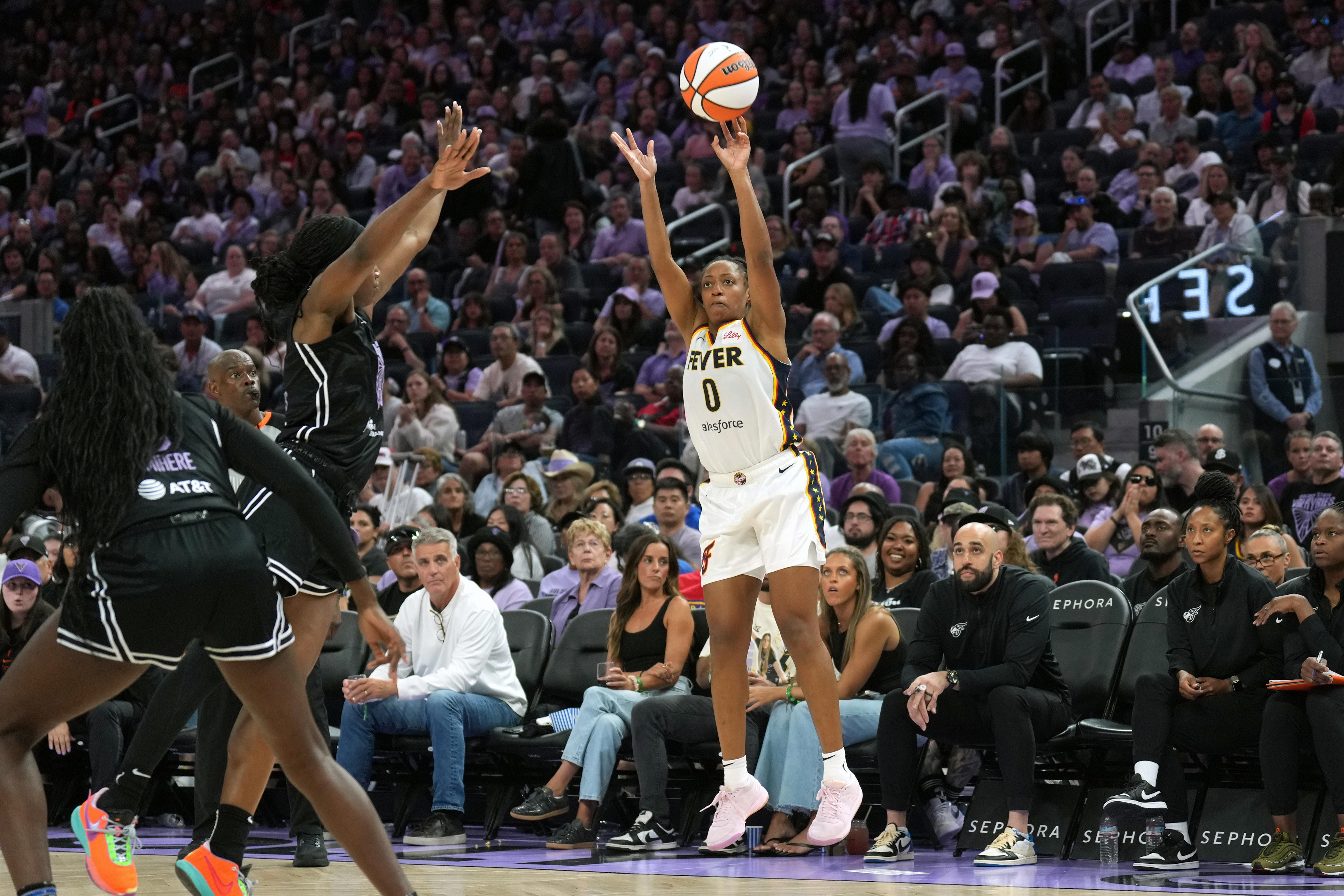 Where to watch Fever vs. Mercury today: Time, TV channel