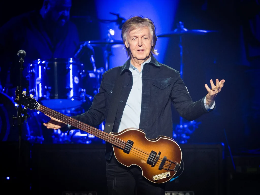 Legendary musicians over 70 who refuse to leave the stage
