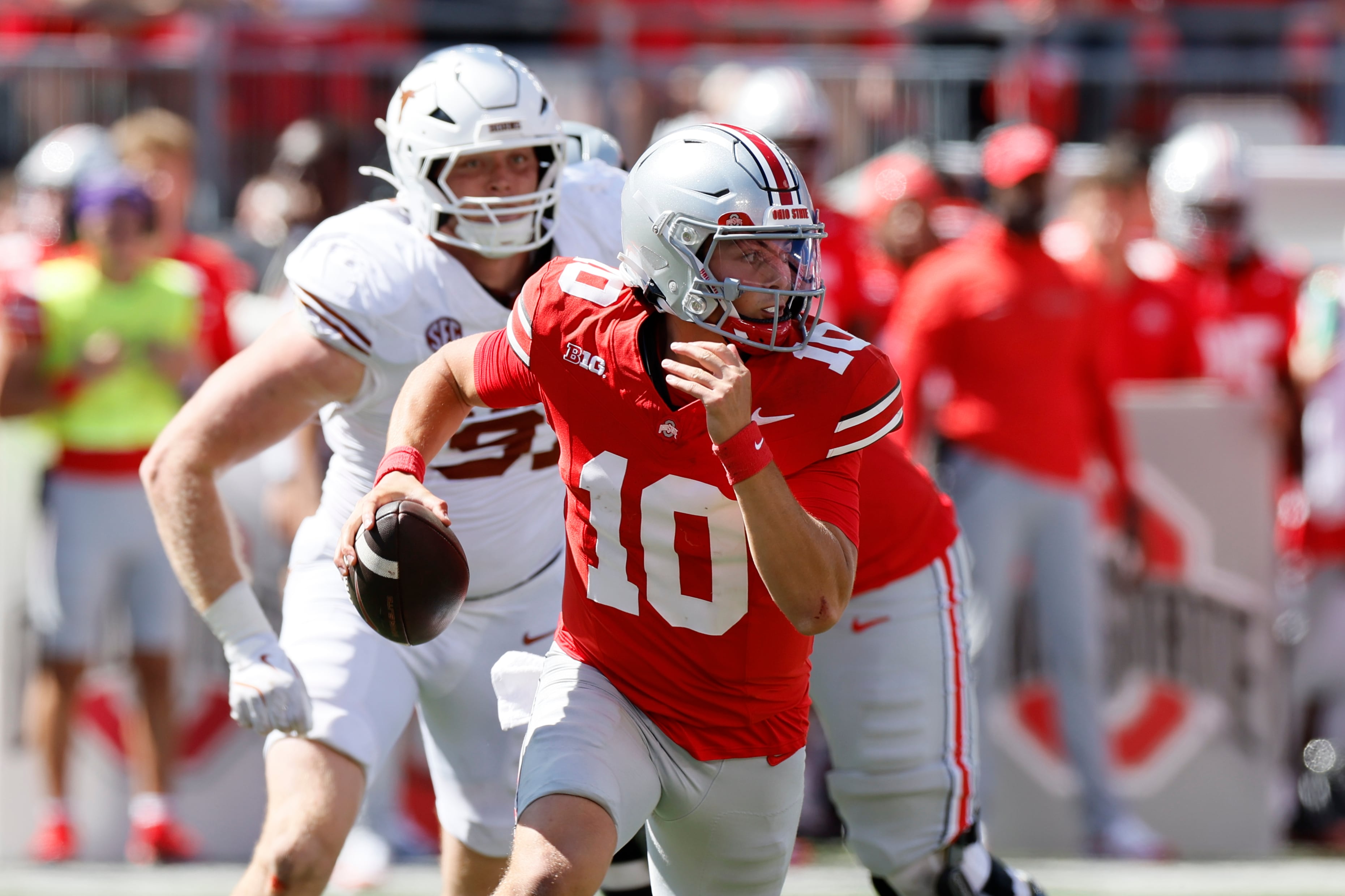 AP Top 25 Week 1: How Channel 2 sports director Zach Klein voted