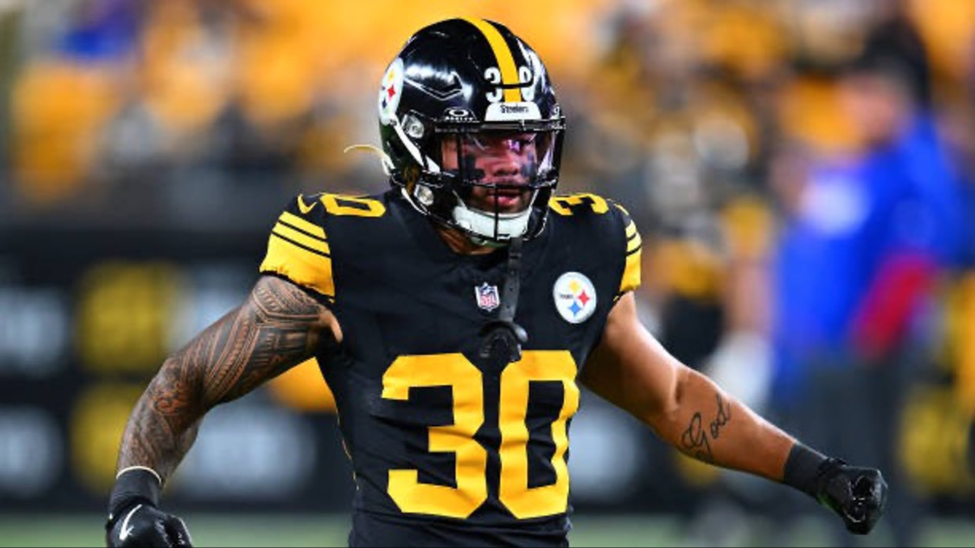 Steelers RB Warren Pens Two-Year Contract Extension