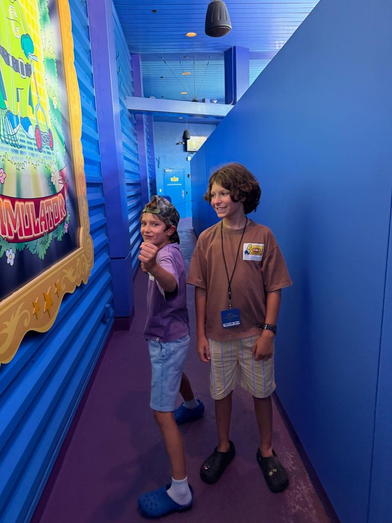 Jeff Goldblum's rare family photos with 2 lookalike kids have fans ...