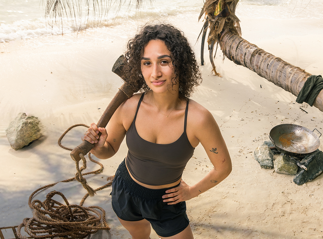 OMG: Amijé Roos onthult hoe weinig kleding je mee mag nemen naar ...