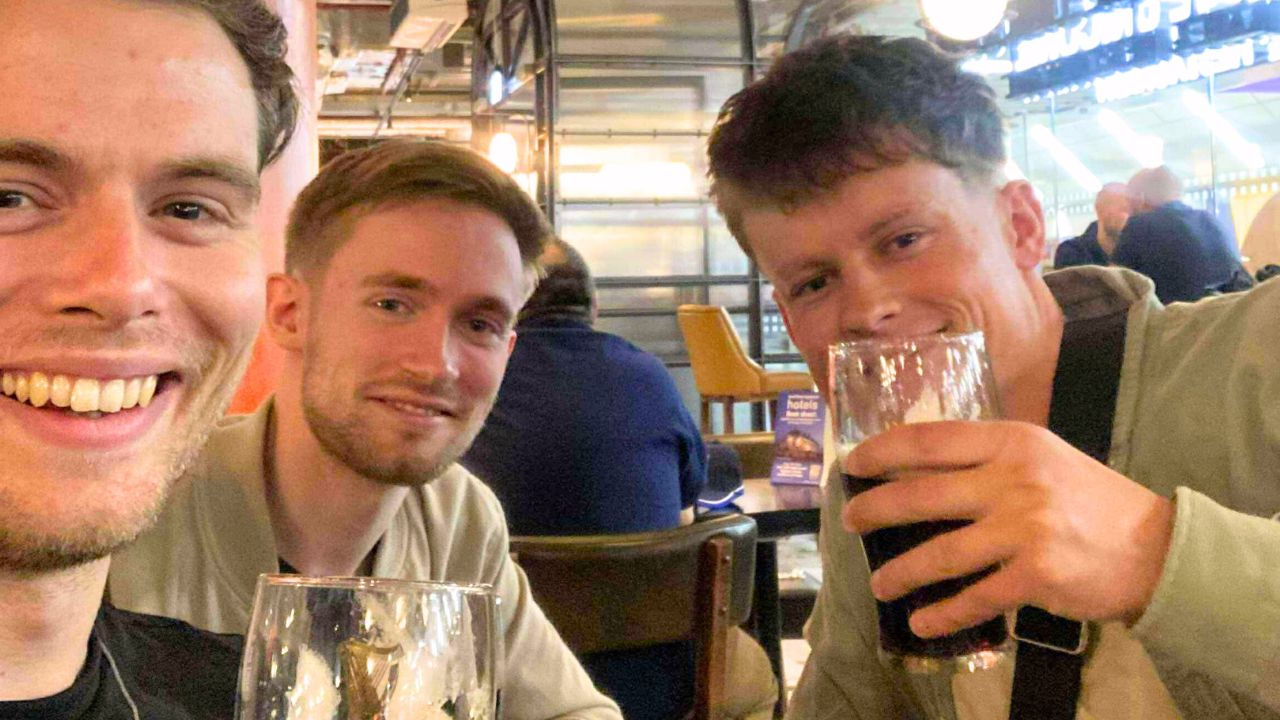 Pals start pub crawl at 5am to drink in all 37 Wetherspoons in central ...