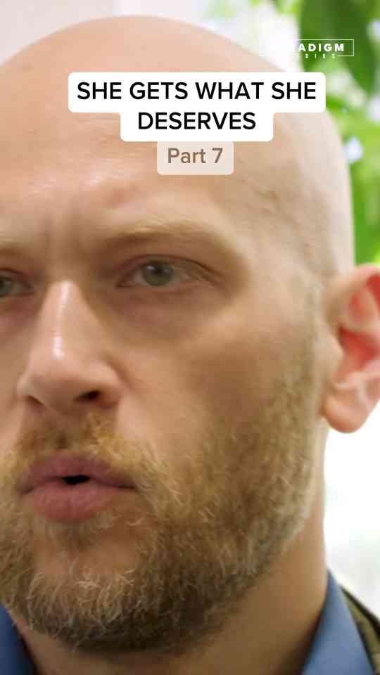 Karen Gets The Karma She Deserves