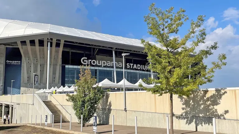 Groupama Stadium : le contrat de naming reconduit pour le stade de l ...