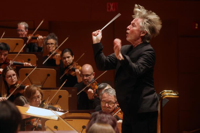 Esa-Pekka Salonen to assume a new role with the Los Angeles Philharmonic
