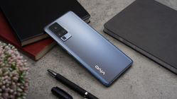 Vivo S50 Pro Mini: HP Compact dengan Otak Super! Saingi Flagship Lain?