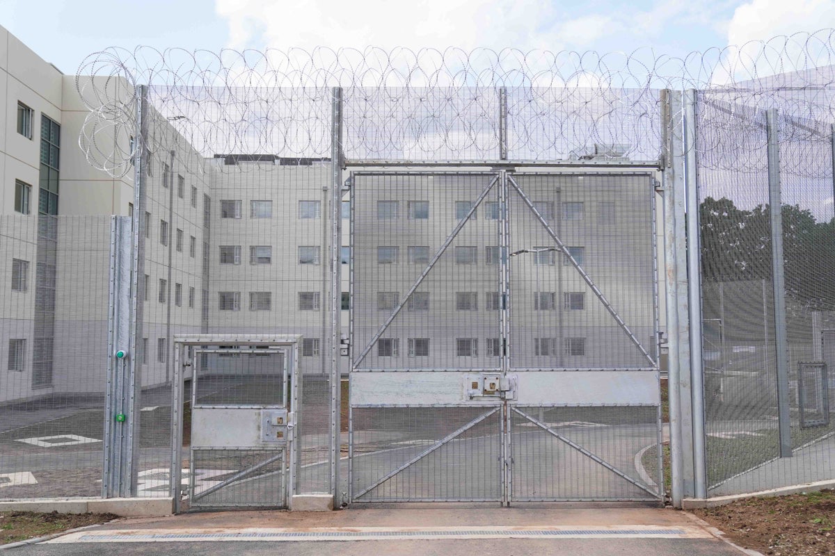 Inmate dies in hospital two weeks after prison incident