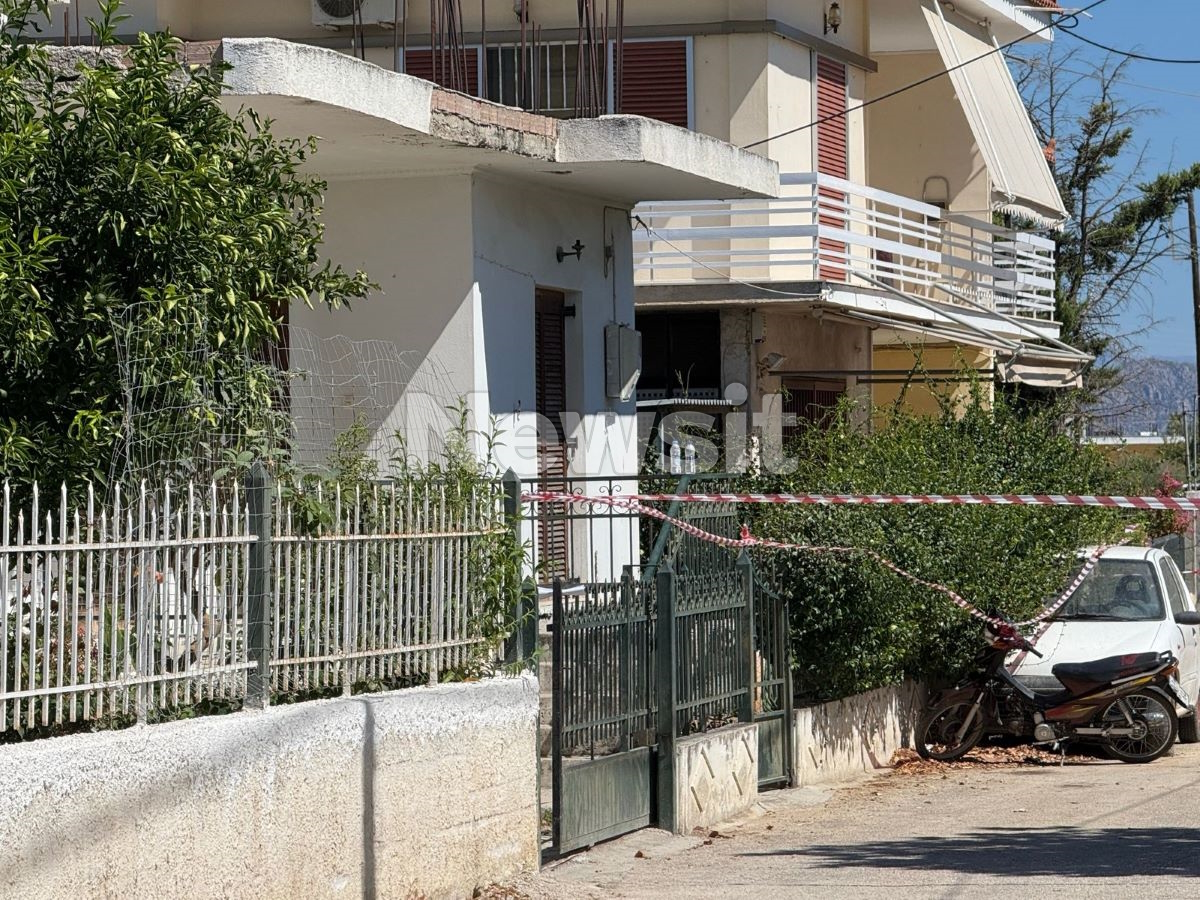 Δύο τραύματα στο λαιμό και τα μυστήρια γύρω από τον θάνατο του 22χρονου ...