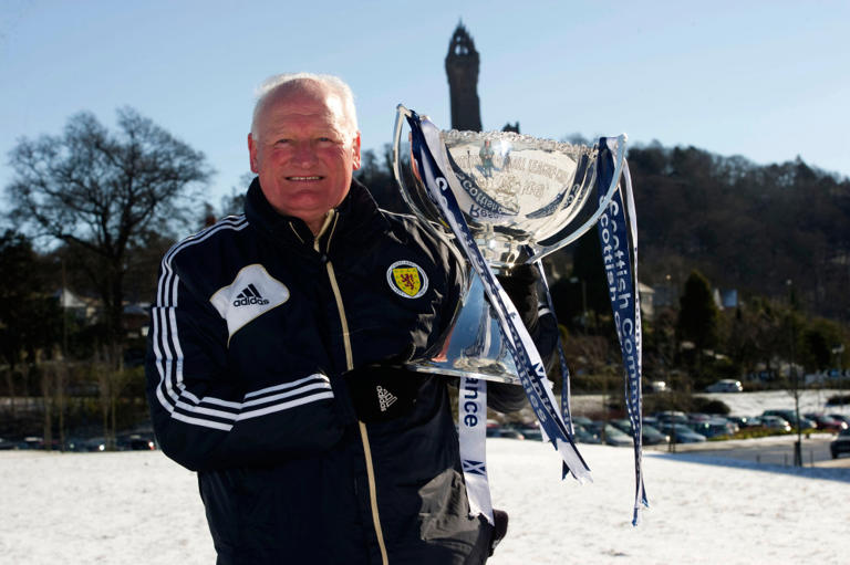 Former Hearts striker dies aged 75 as Jambos join Sheffield United, St ...