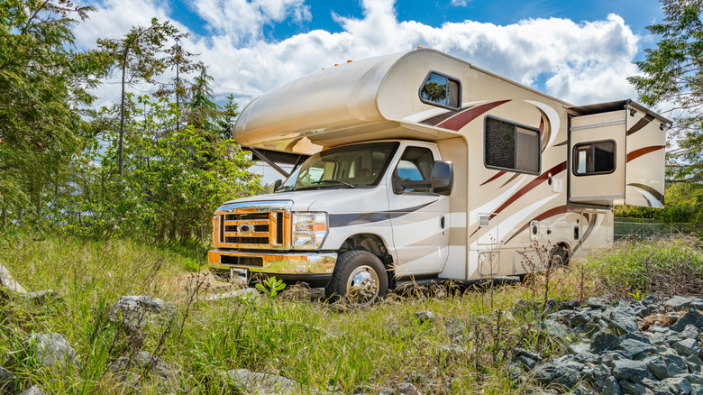 U.S. States That Made It Illegal To Live Out Of Your RV