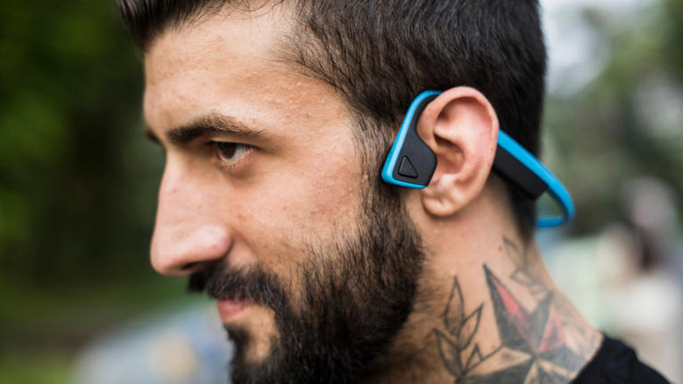 Scientists develop headphones that let you “hear” through your skin