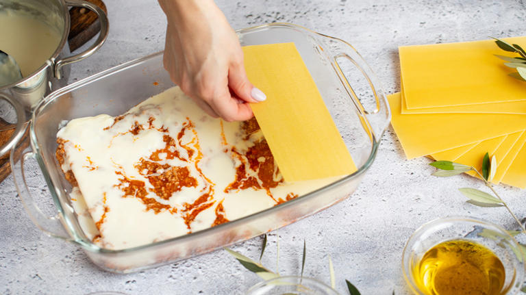 The Italian Way To Layer Your Lasagna