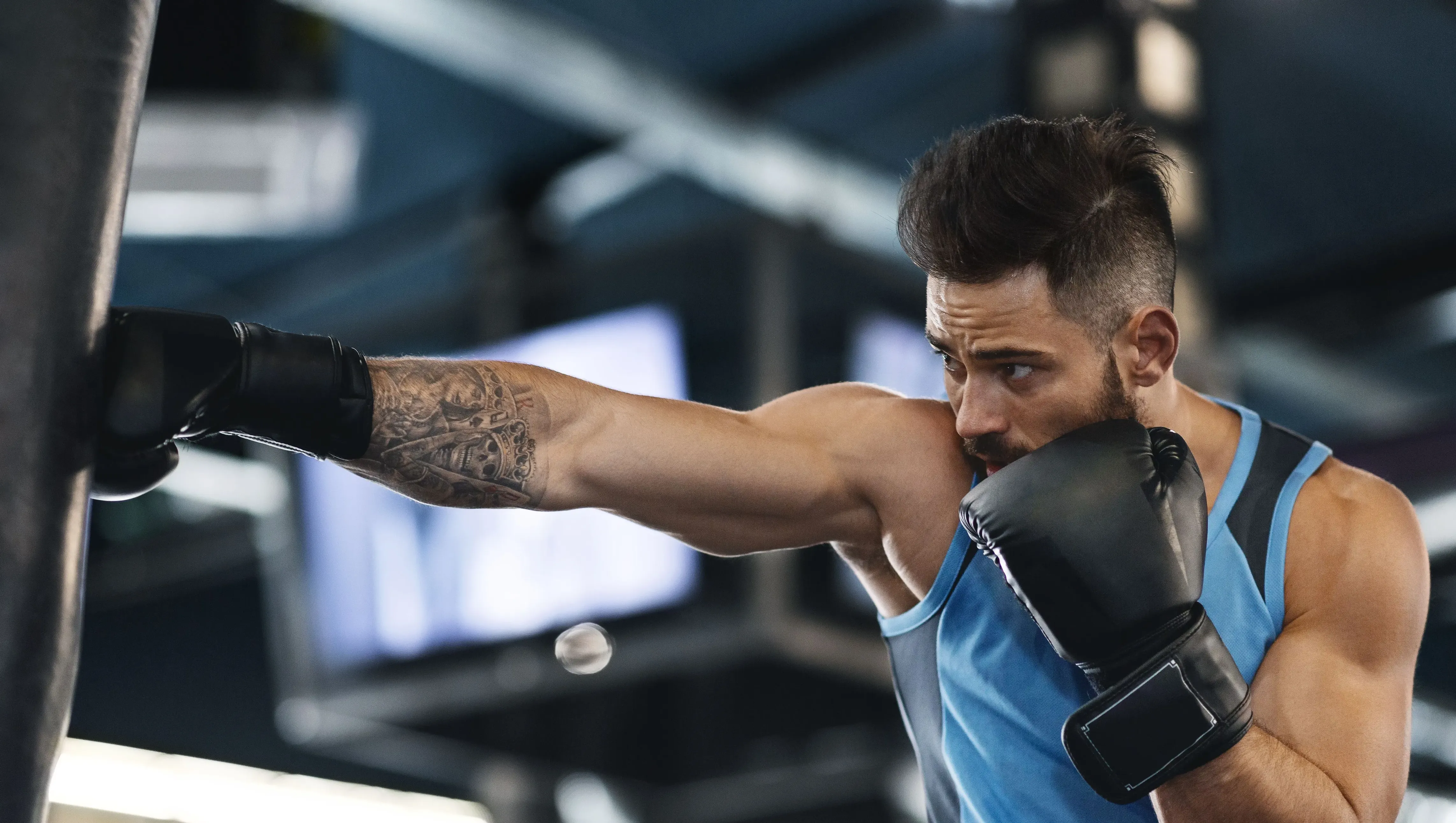 How to Punch a Punching Bag Correctly (and Not Get Hurt)