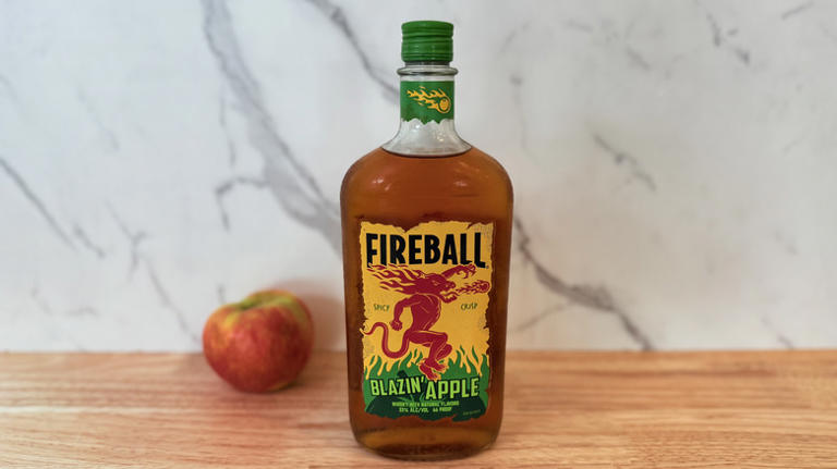 Review: Fireball's Blazin' Apple Is A Deliciously Classic Fall Flavor