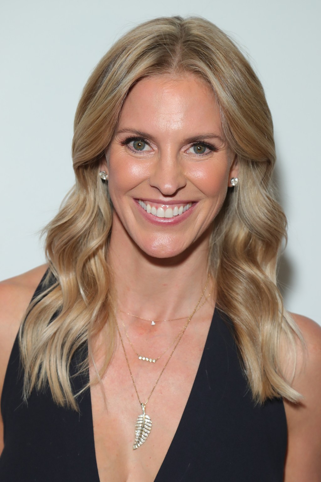 Kevin Costner’s new girlfriend is spitting image of actor’s ex-wife Christine Baumgartner in new ...