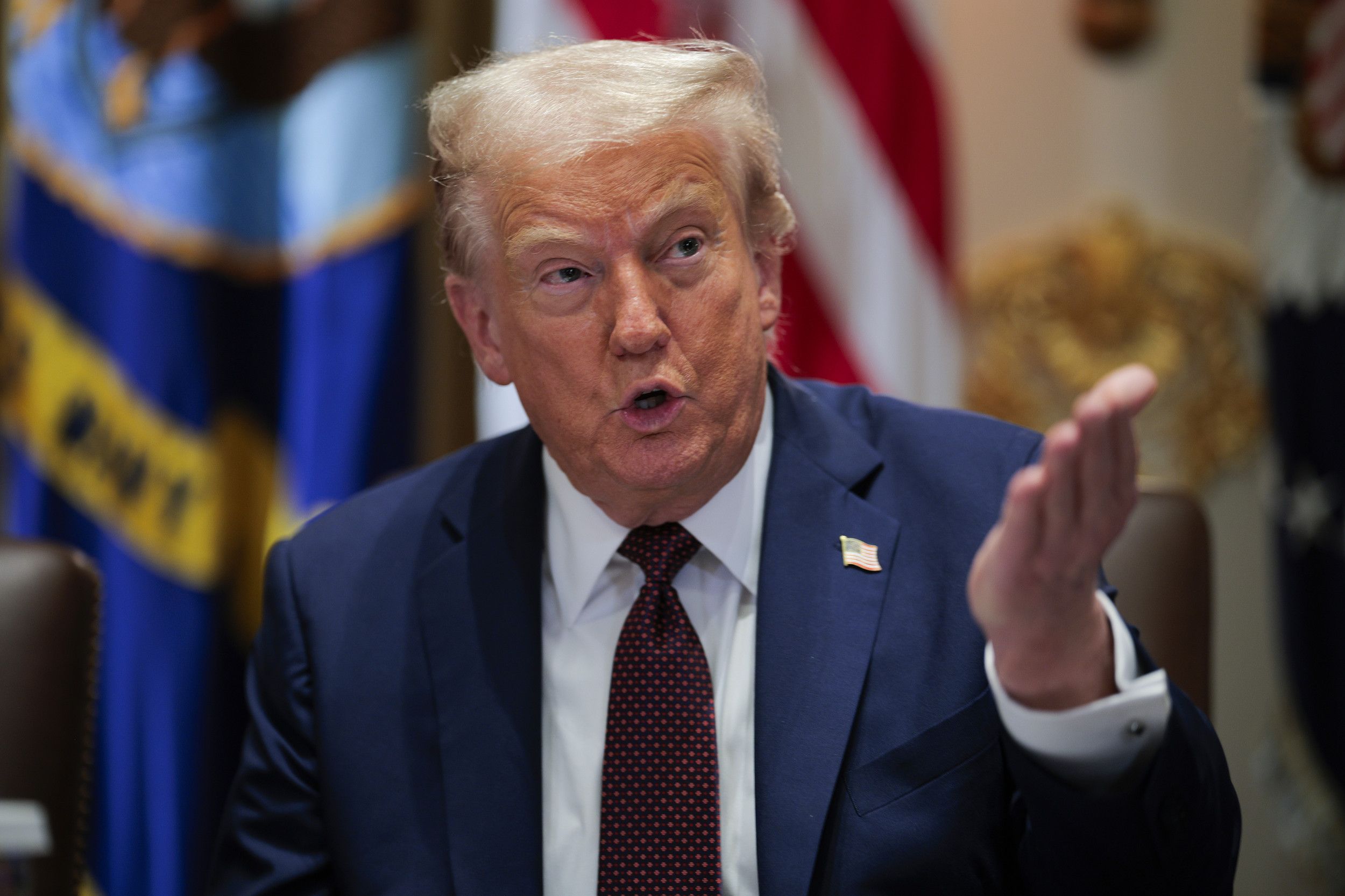 Trump resignation chances surge before White House announcement—Polymarket