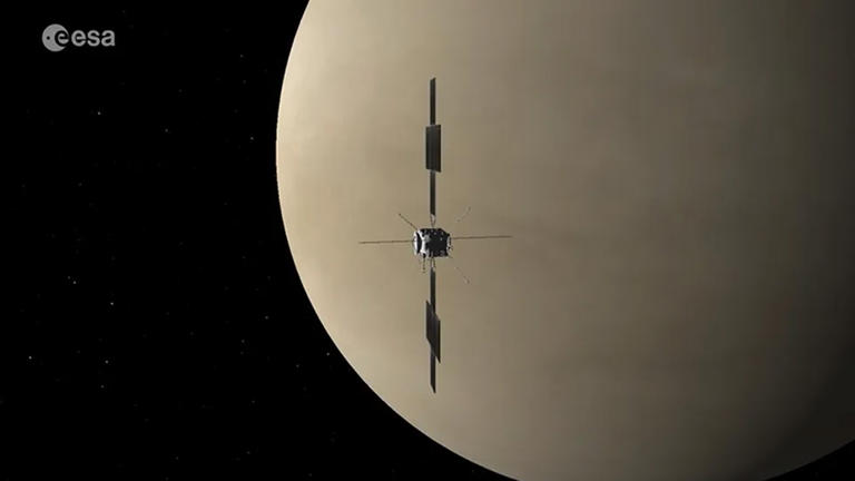 JUICE Spacecraft Successfully Slingshots Around Venus on Track for ...