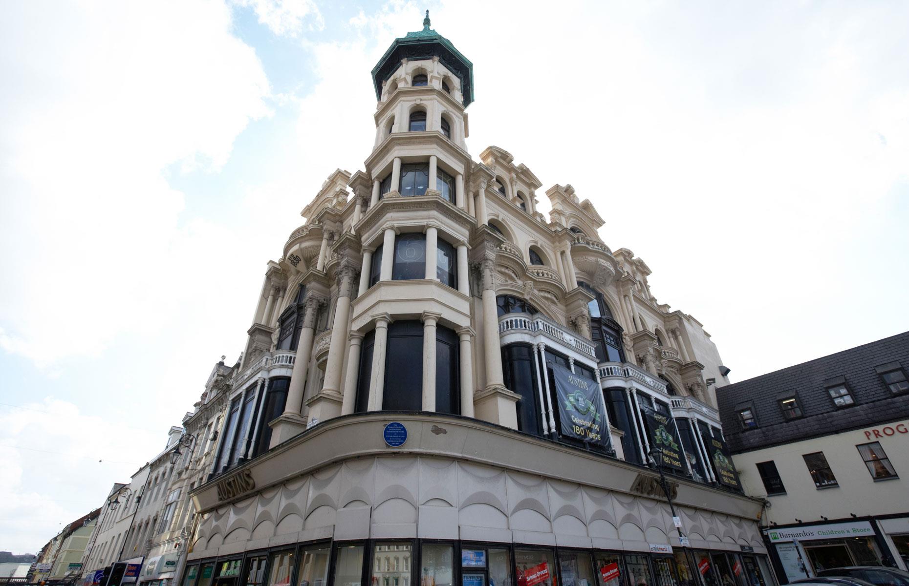 20 beloved stores now consigned to history