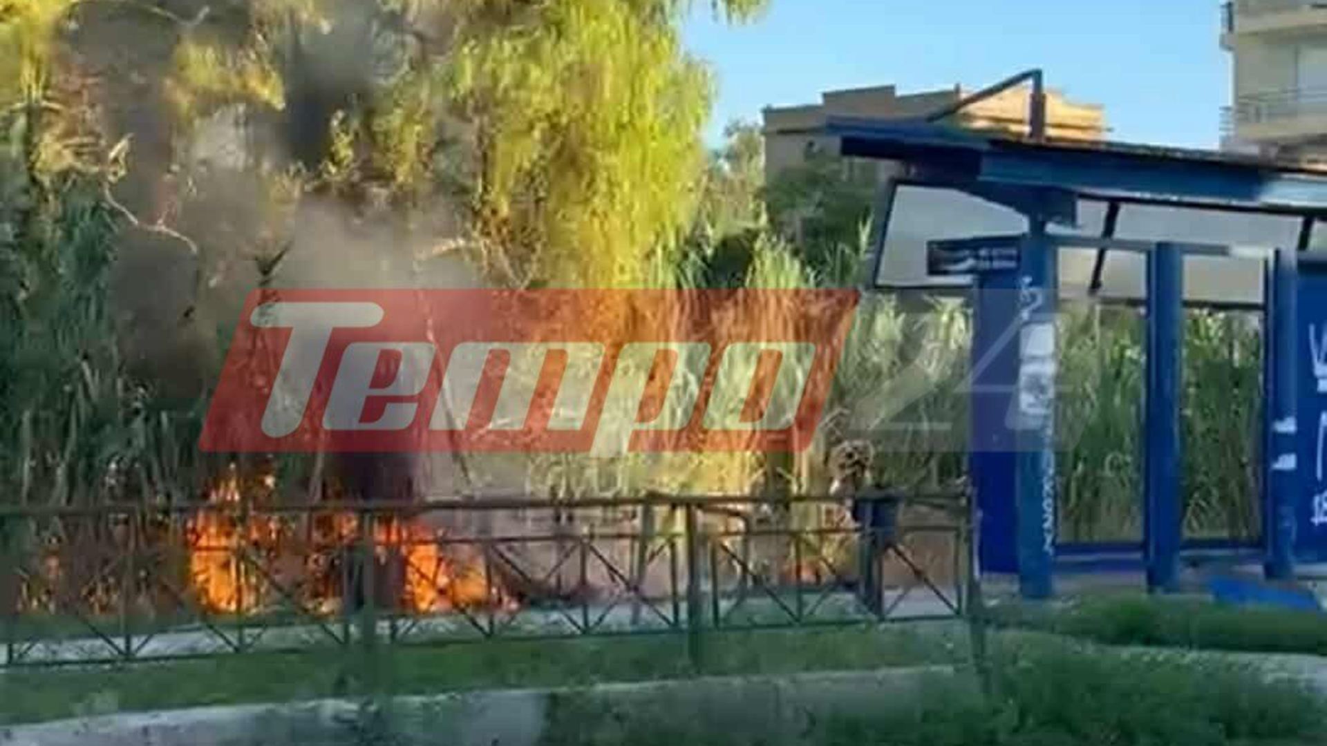Πάτρα: Συνελήφθη 14χρονος για εμπρησμό δίπλα σε στάση του προαστιακού