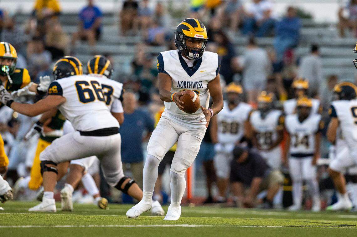 Week 1 Kansas high school football scores: Wichita-area results from Friday