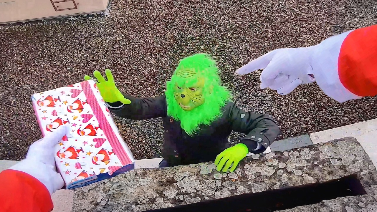 Parkour: Weihnachtsmann VS Der Grinch | Parkour POV Verfolgung in 4K