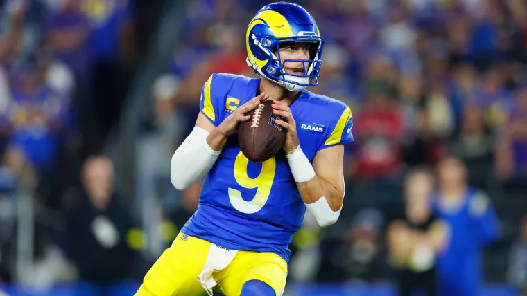 How old is Matthew Stafford? Where Rams QB ranks among oldest QBs in ...