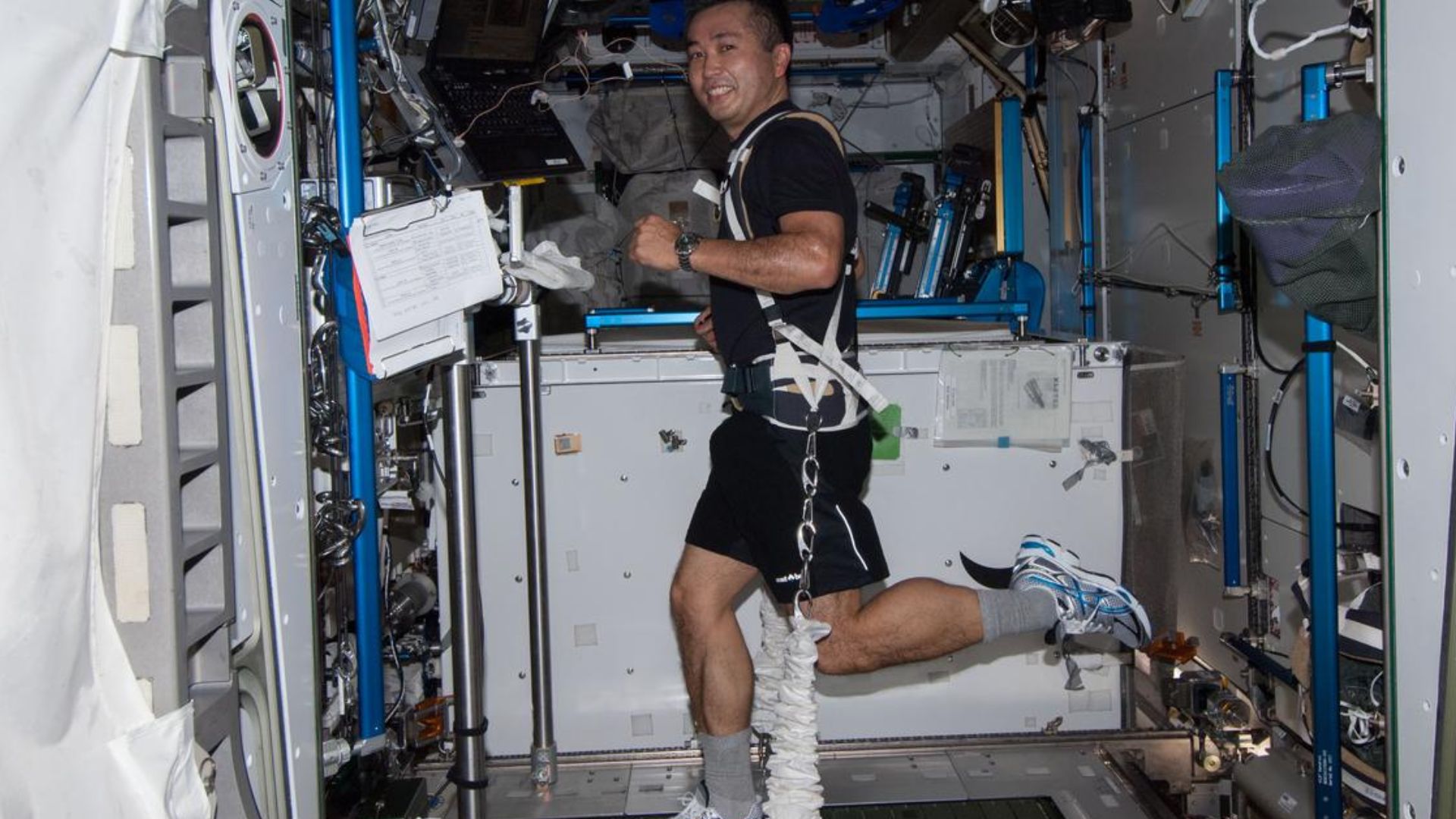 China develops detergent-free washing machine for astronauts that uses ...