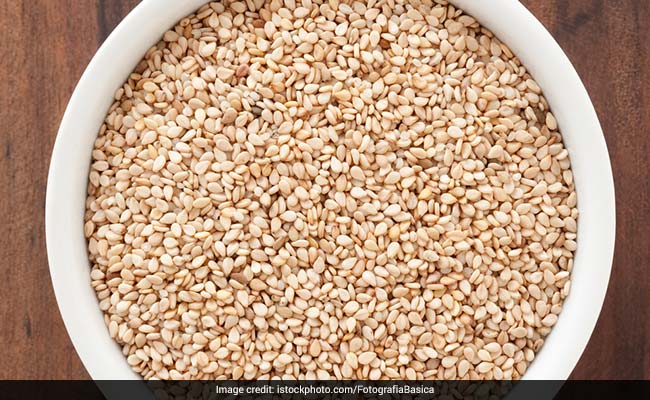 Having Just One Tablespoon Of Sesame Seeds Every Day Can Boost Bone ...