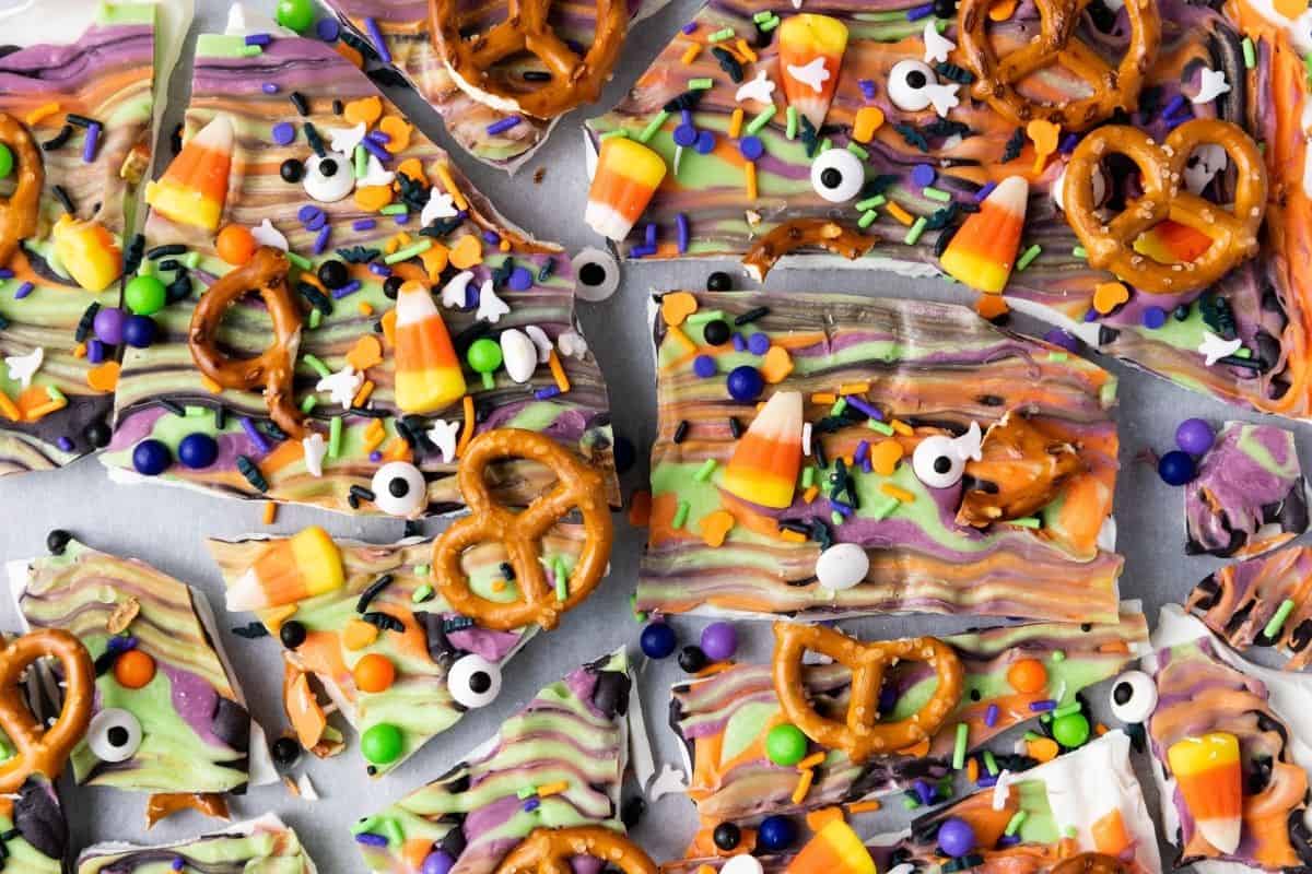 9 Fun Halloween Recipes That Keep the Party Fed and the Lights Dim