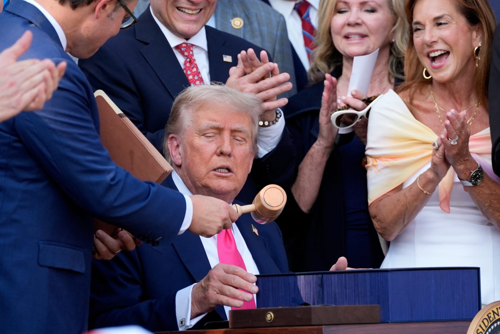 'Heavy lift': Trump’s problems plague Republicans as GOP rep warns ...