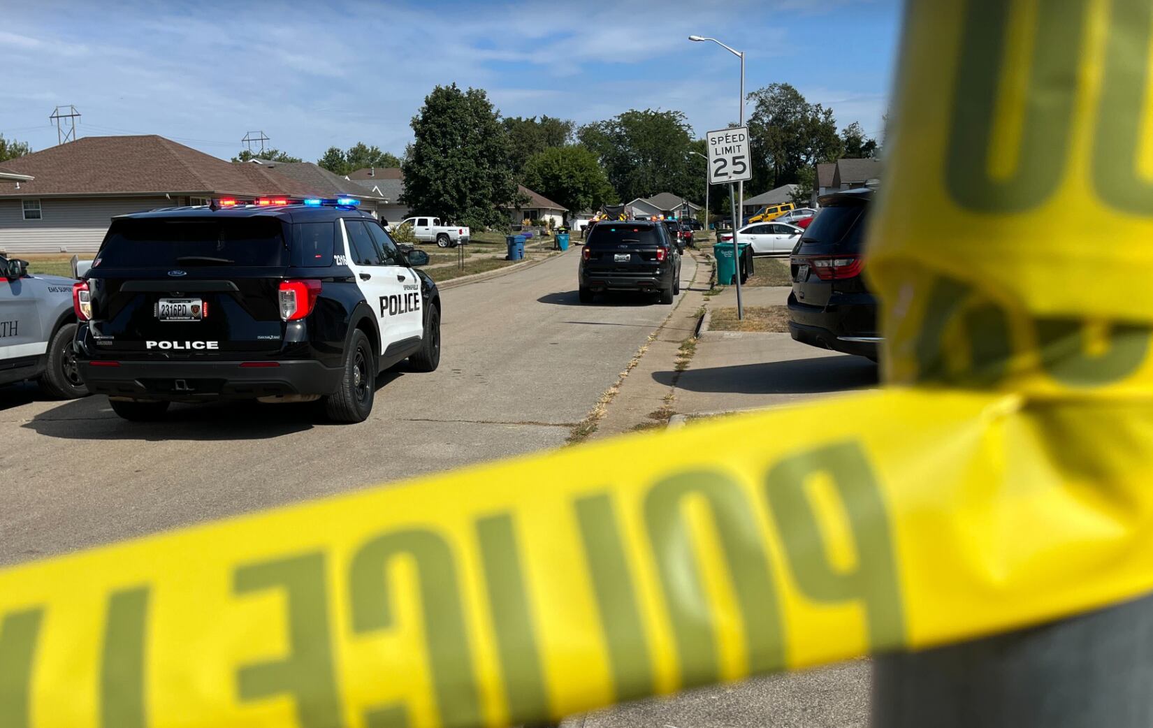 Police say 2 women injured in stabbings in Springfield; 1 arrested