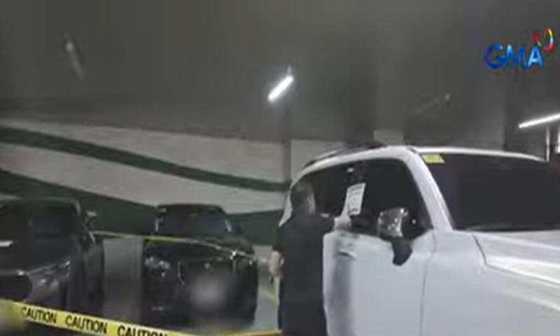 Some luxury cars seen arriving at Discaya’s compound in Pasig City